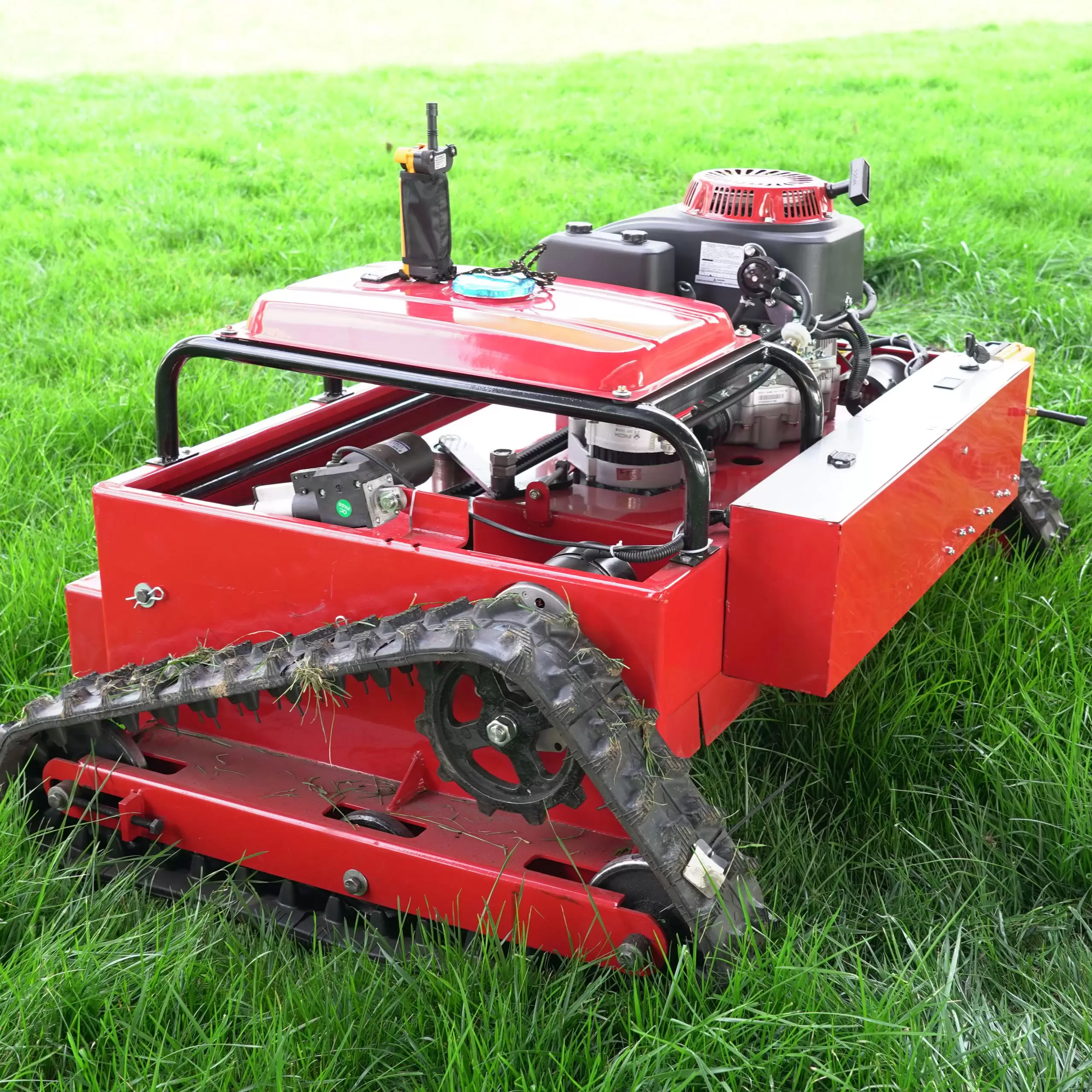 Remote Controlled Lawn Crawler Mower (ZCG-02) - Shandong daqiang ...