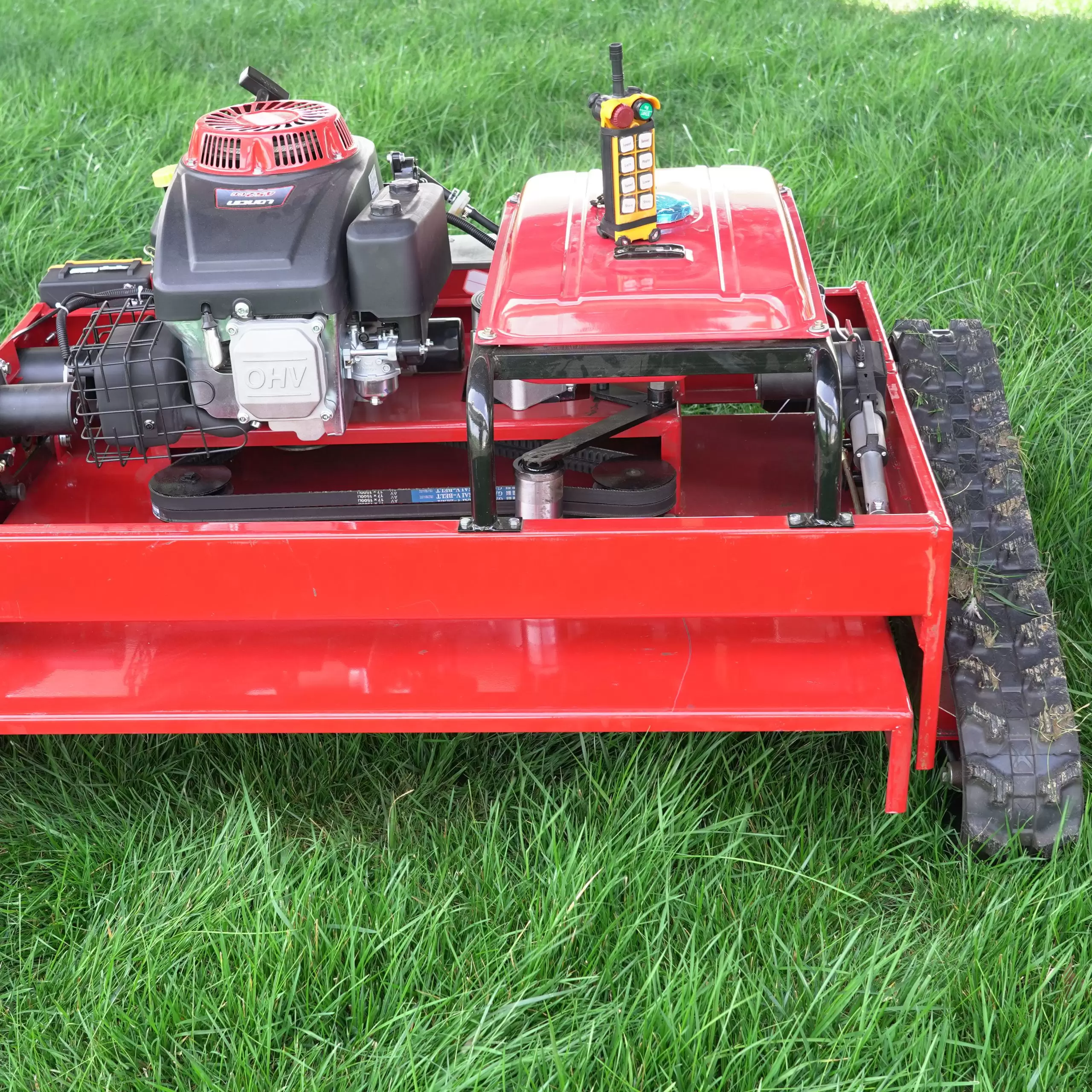 Remote Controlled Lawn Crawler Mower (ZCG-02) - Shandong daqiang ...